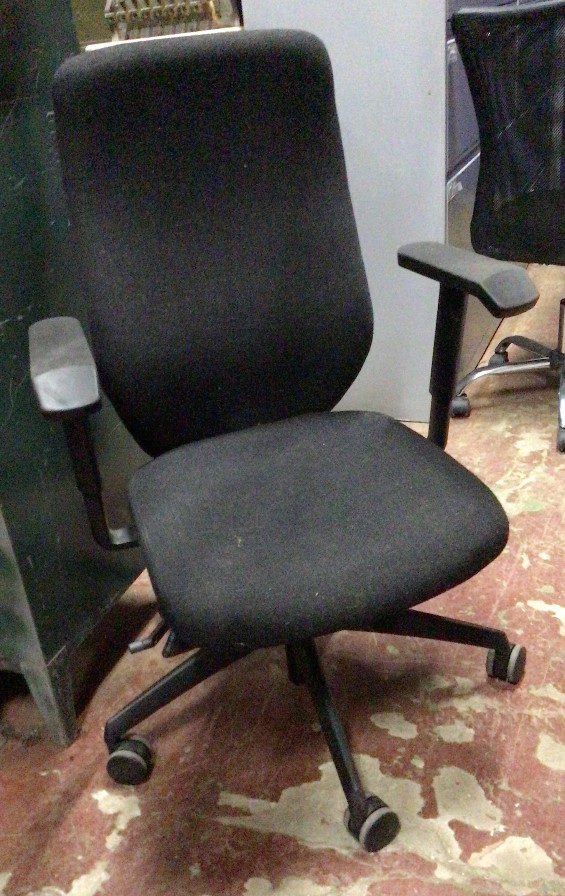 Desks and desk chairs - Celtic Prop Hire